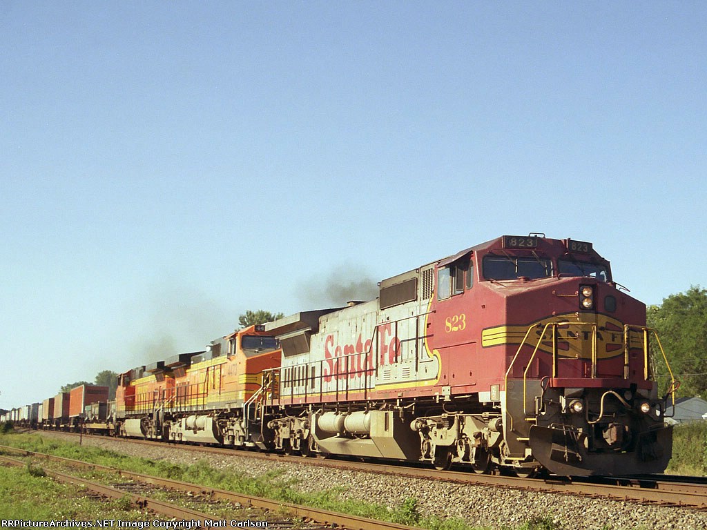 ATSF 823